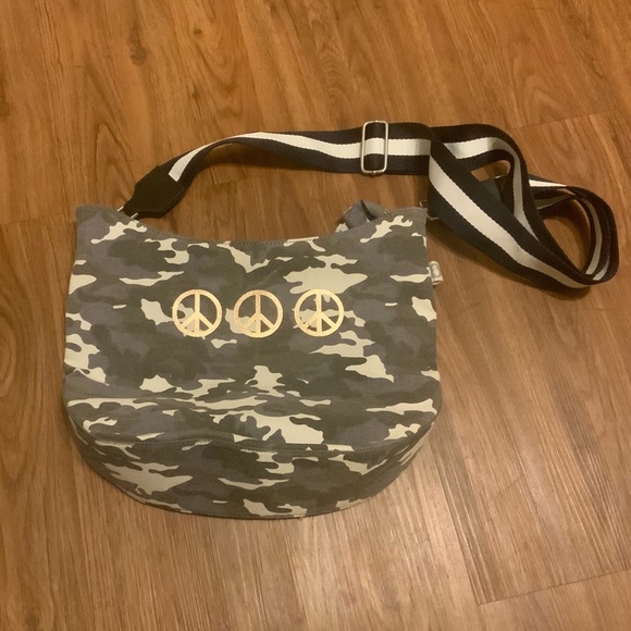 Quilted Koala | Bags | Nwt Quilted Koala Peace Sign Bag | Poshmark